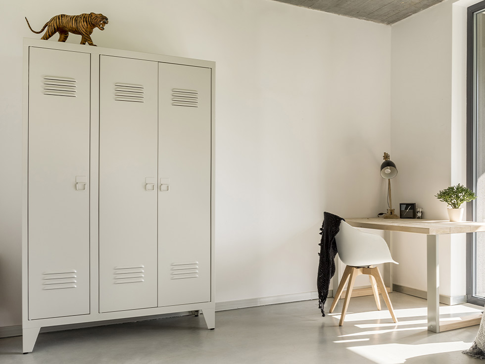 5 Metal Wardrobe Design Ideas | Beautiful Homes