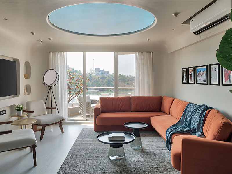 Circular Home Library Skylight 1,000+ Circular Skylight Stock Photos,