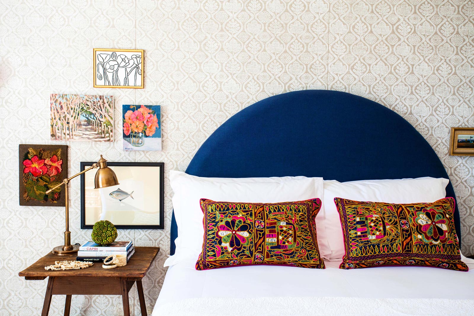 5 Ways to Arrange And Design Your Bedside Table | Beautiful Homes