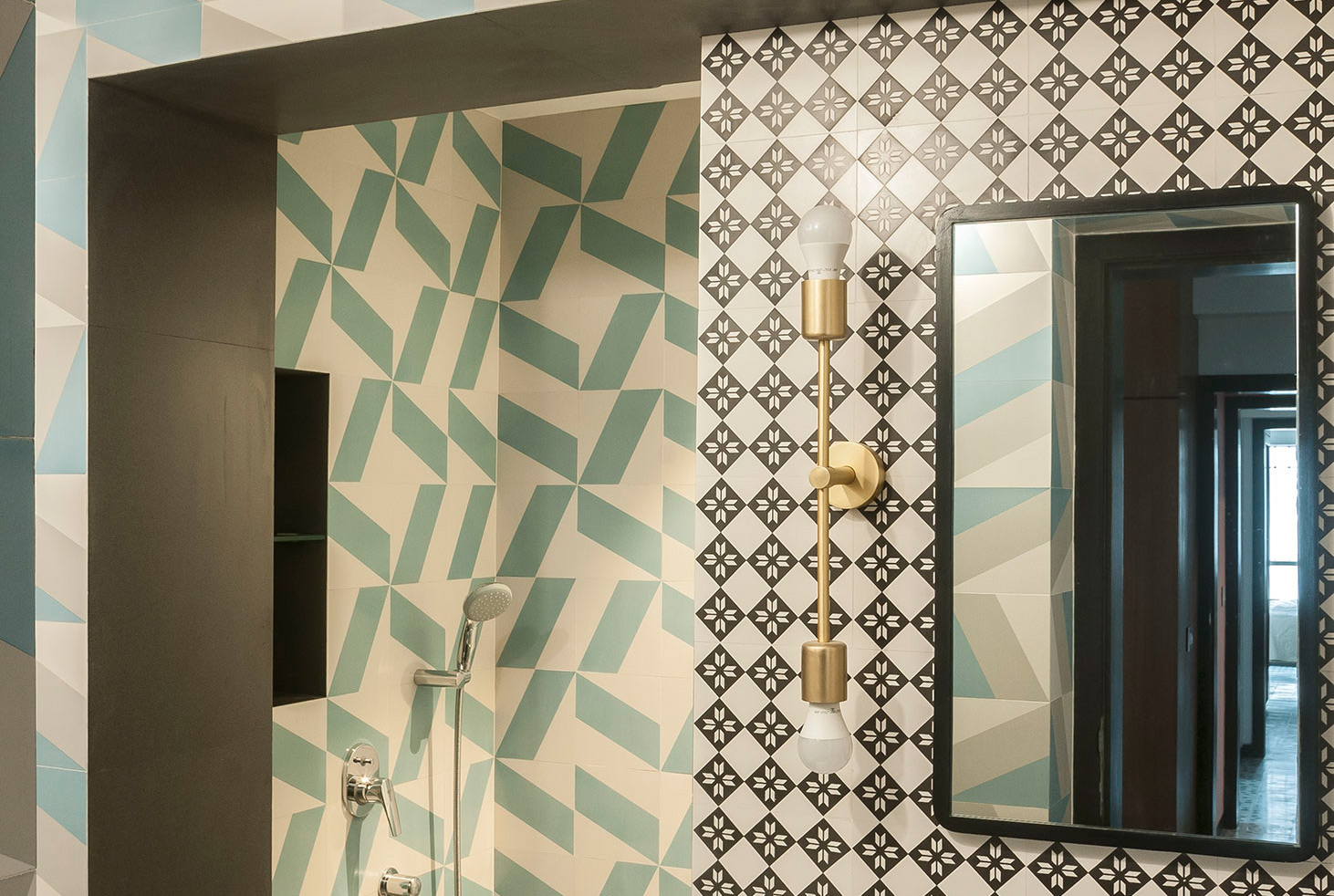 Bathroom Tiles: How To Make a Statement | Beautiful Homes