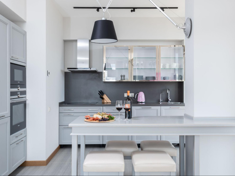 Glassware Organization Ideas For Your Home | Beautiful Homes